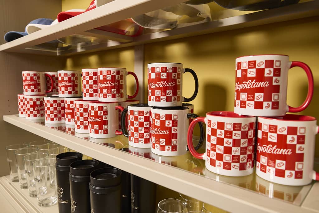 How To Make Custom Mugs: A Step-by-step Guide | VistaPrint US